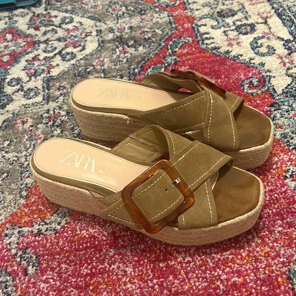 Zara | Shoes | Zara Wedge Sandal | Poshmark